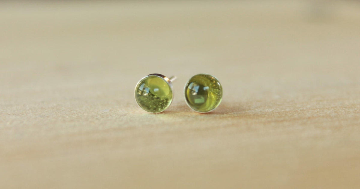 Hypoallergenic Niobium / Titanium Peridot Earrings for Sensitive Ears ...
